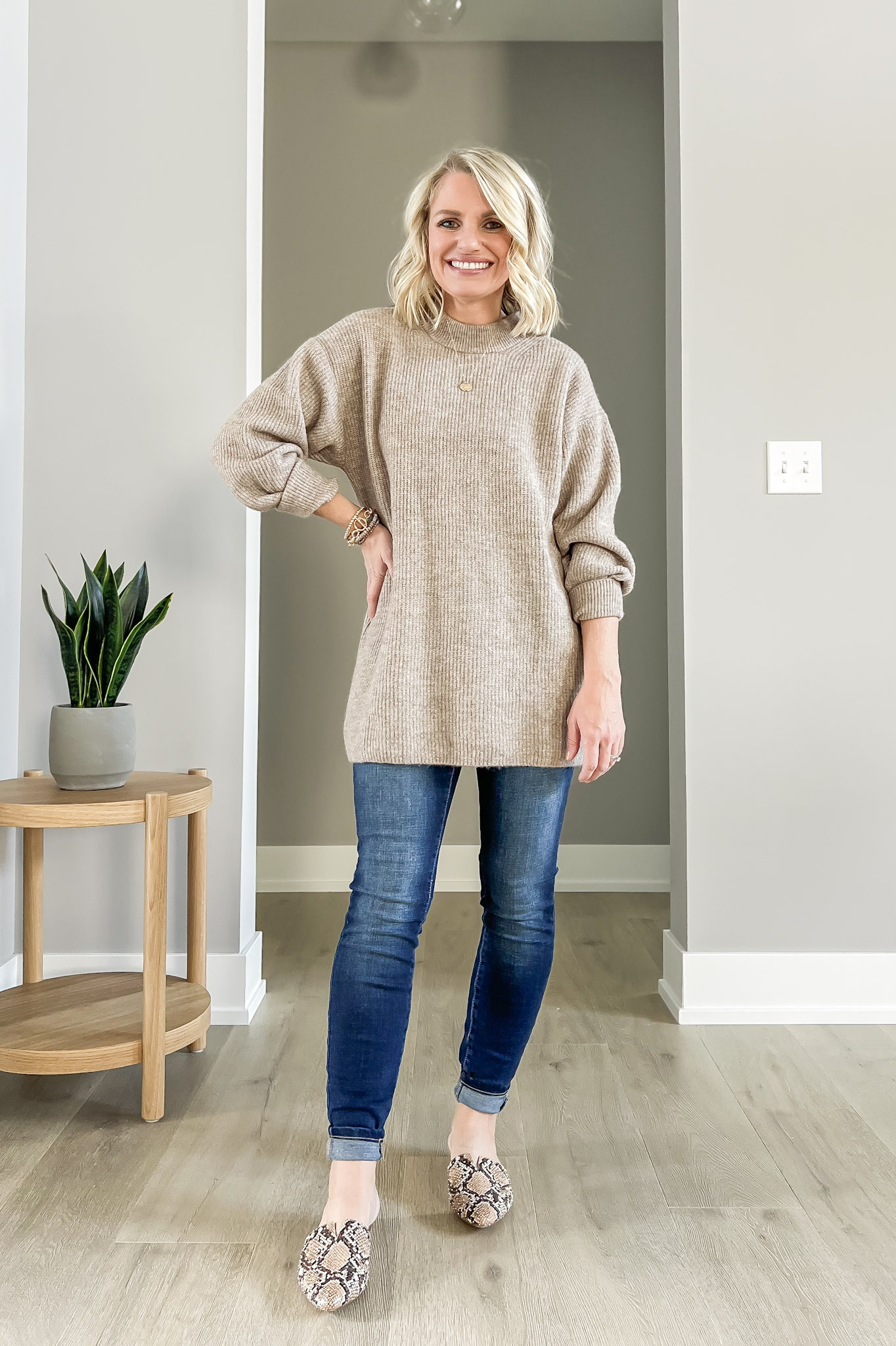 Cute Outfits With Skinny Jeans to Copy This Year - Thrifty Wife Happy Life